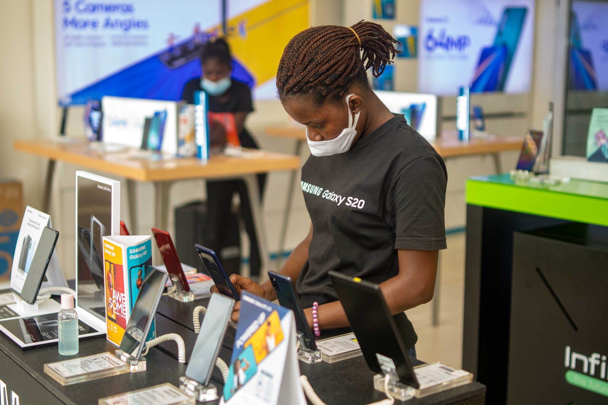 Electronic hub – Junction Mall