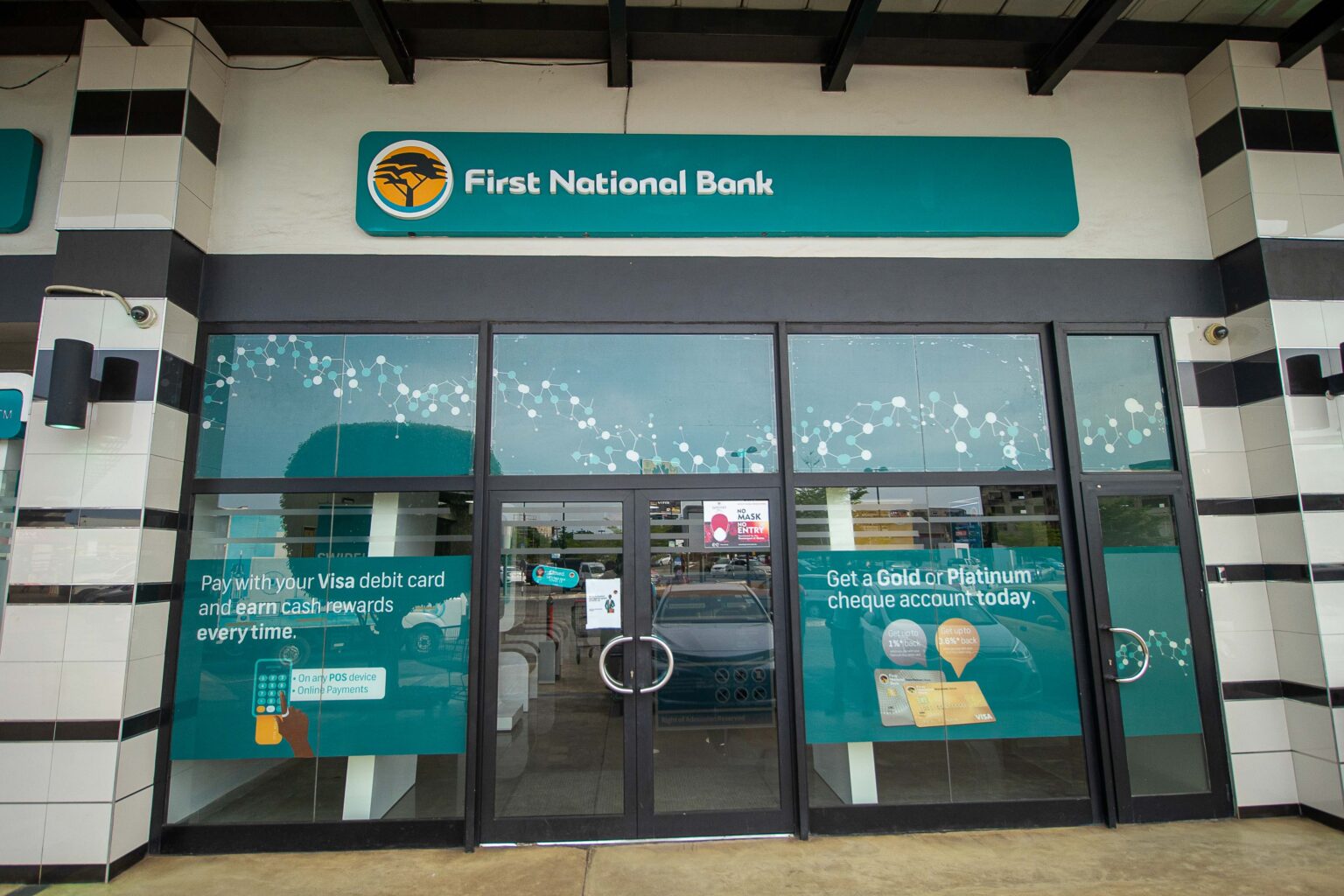 First National Bank – Junction Mall